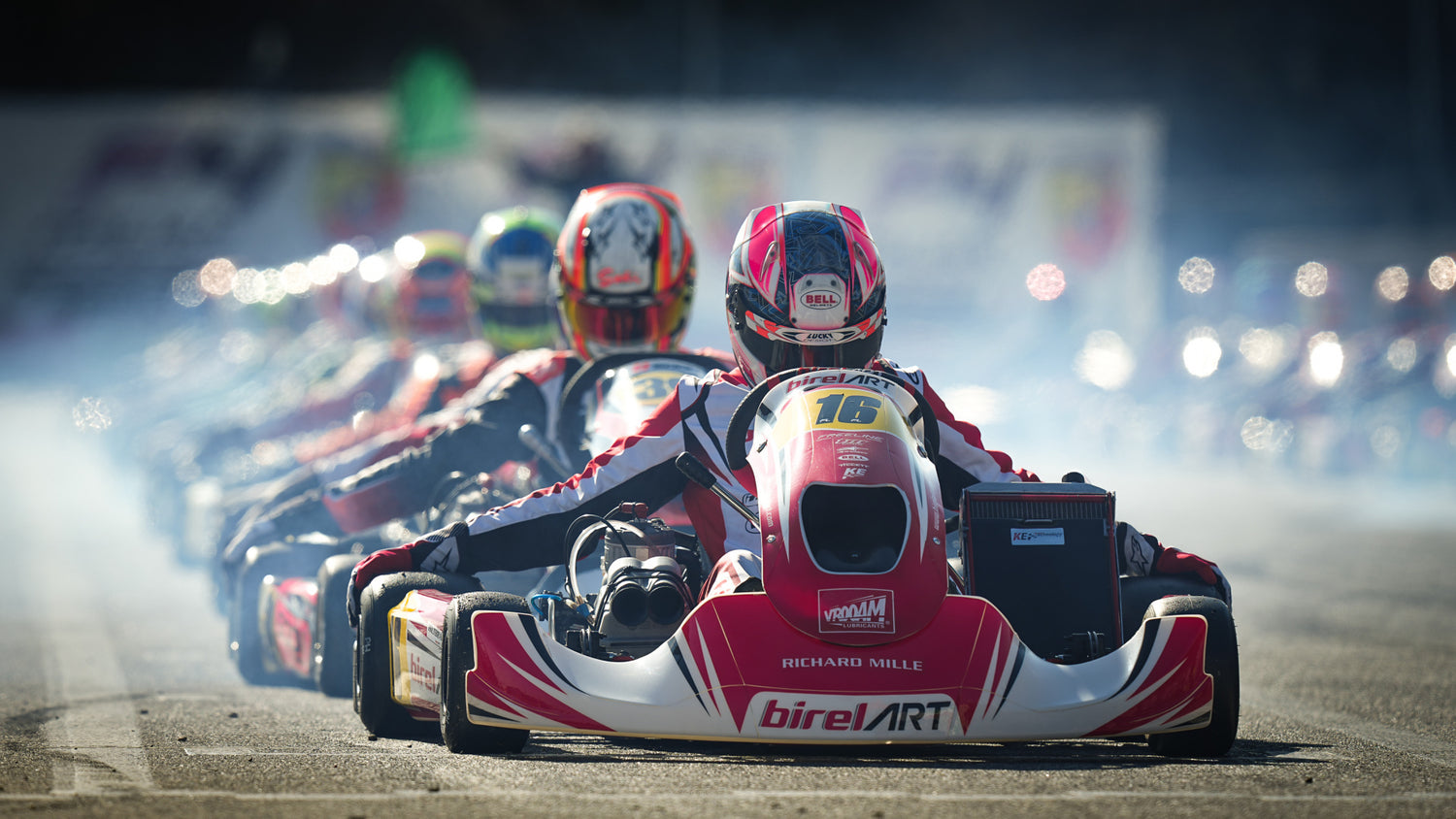 Modern Racing || Racing Suits & Gears